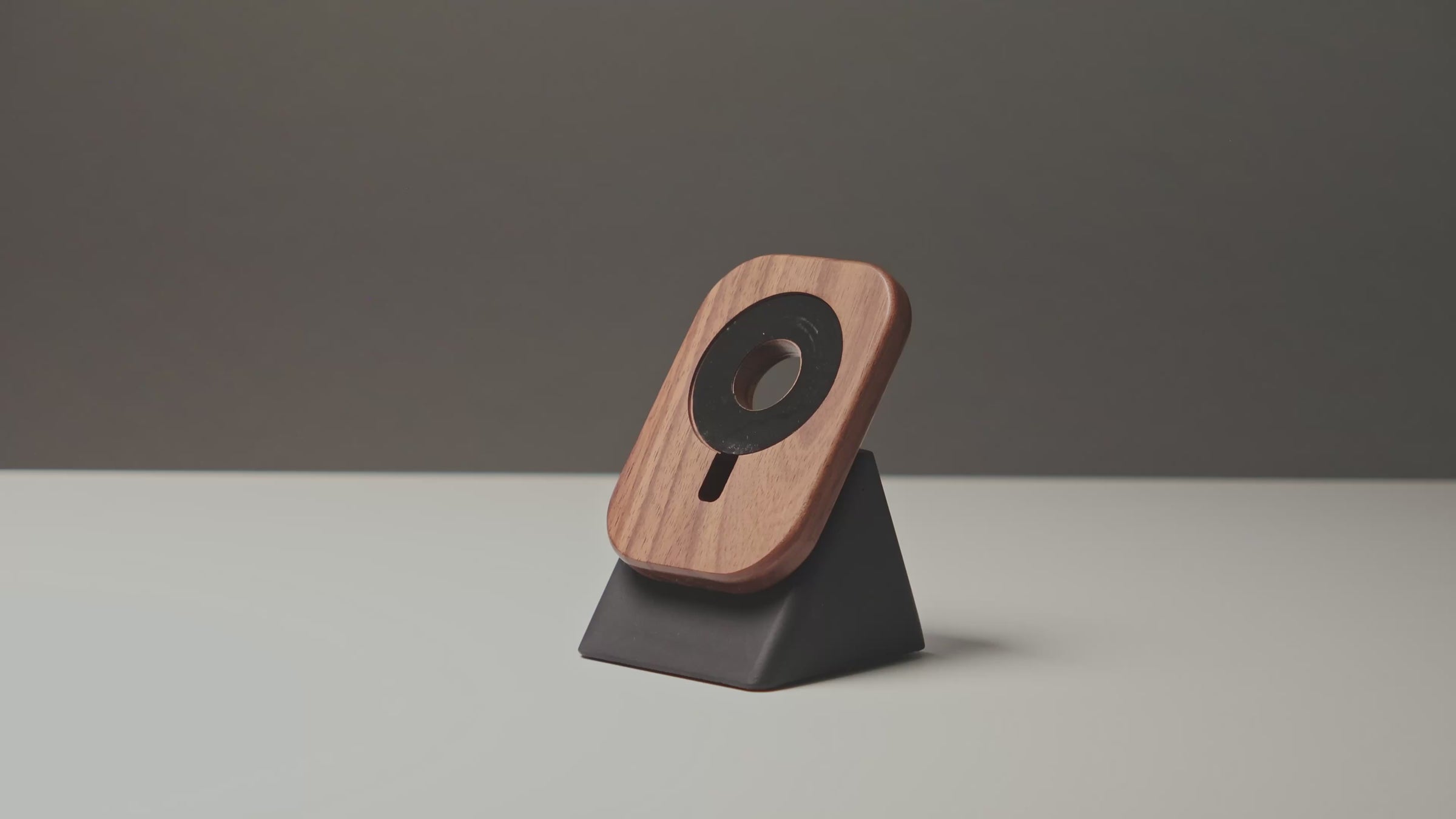 MagSafe Charging Stand - Upright Two (Walnut / Charcoal) | Modhaus
